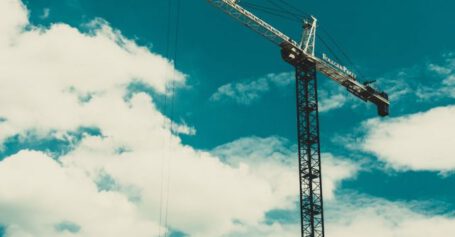 Introducing Renewable Energy Use in Crane Operations | Power at Work